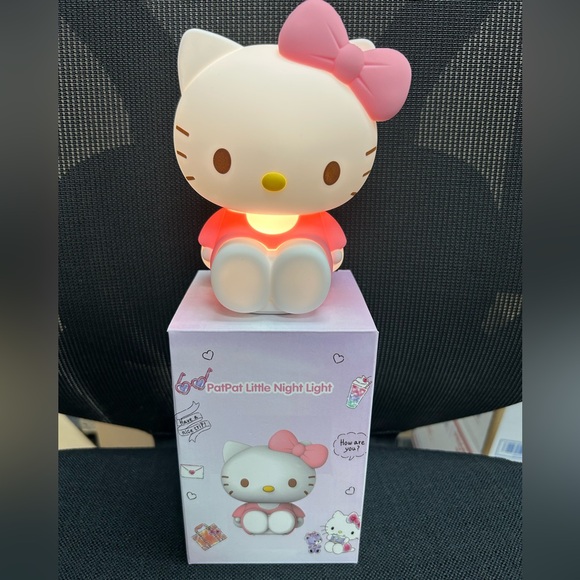 HK | Toys | Hello Kitty Night Light | Poshmark